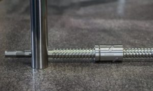 Tips for Selecting Ball Screws – The Dixon Pilot